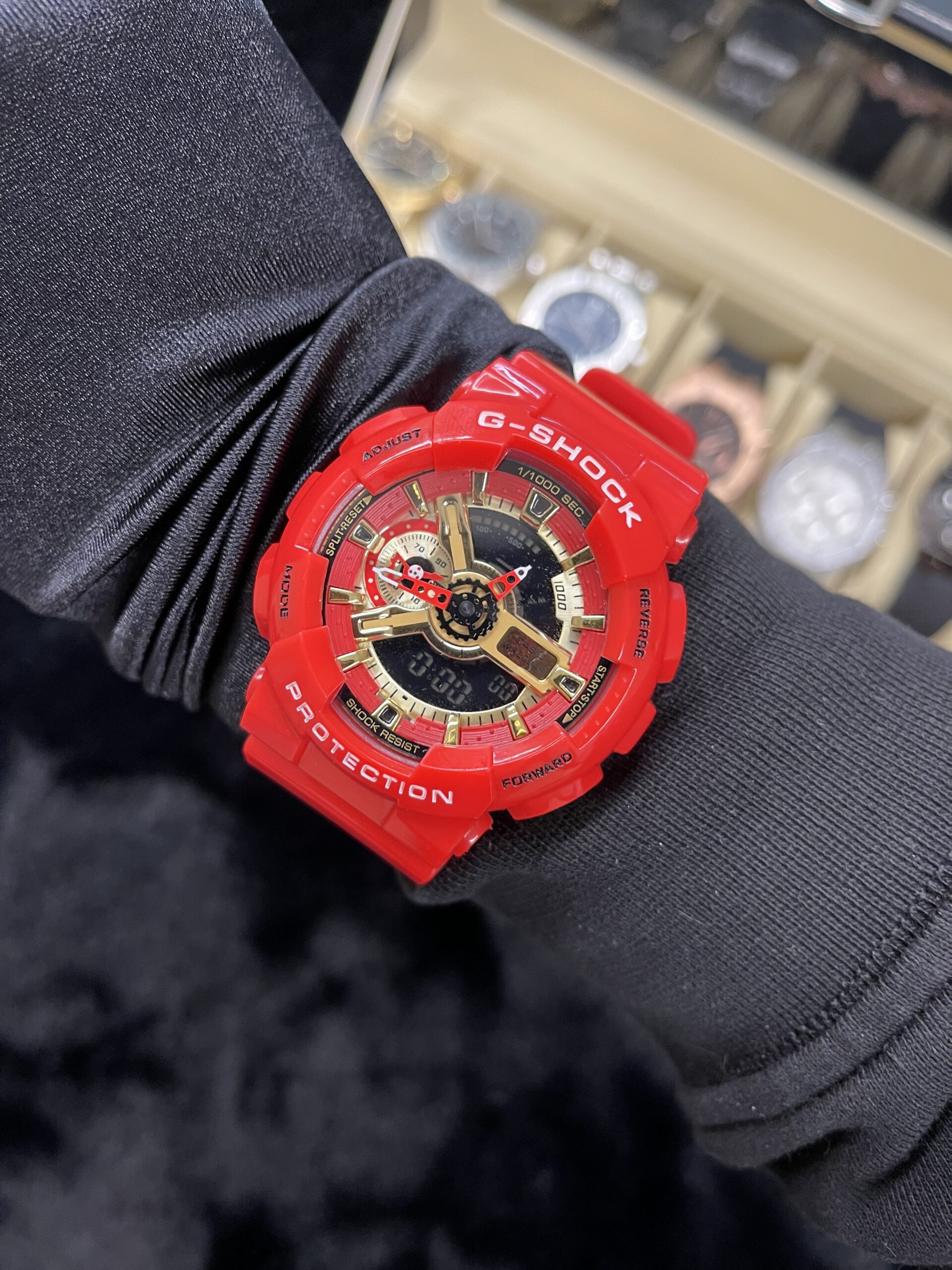G-SHOCK ROJO MARVEL
